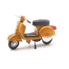 ScooterWest.com - Vespa Rally TOY in Tan 1:32 SCALE BY NEWRAY